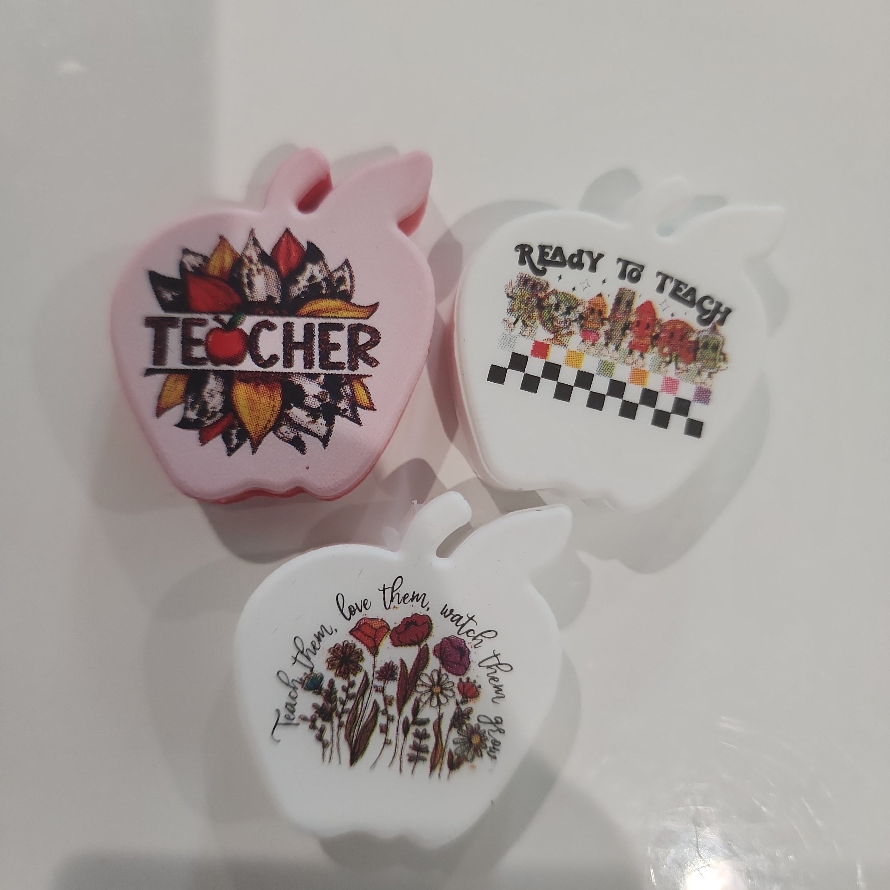 Apples cutom printed silicone beads teacher apples – Daisyland & Co