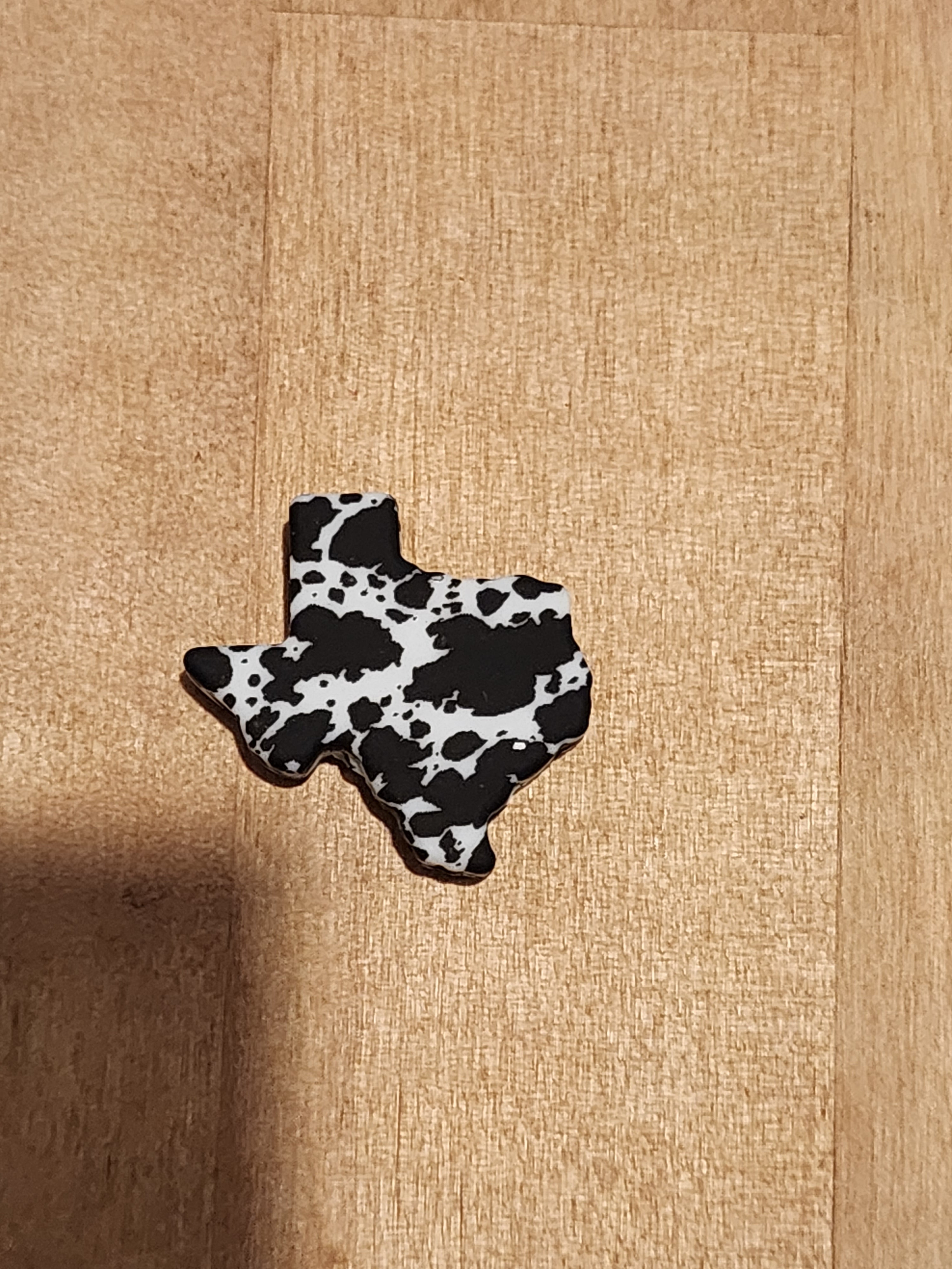 Texas state cow print exclusive focal bead – Daisyland & Co