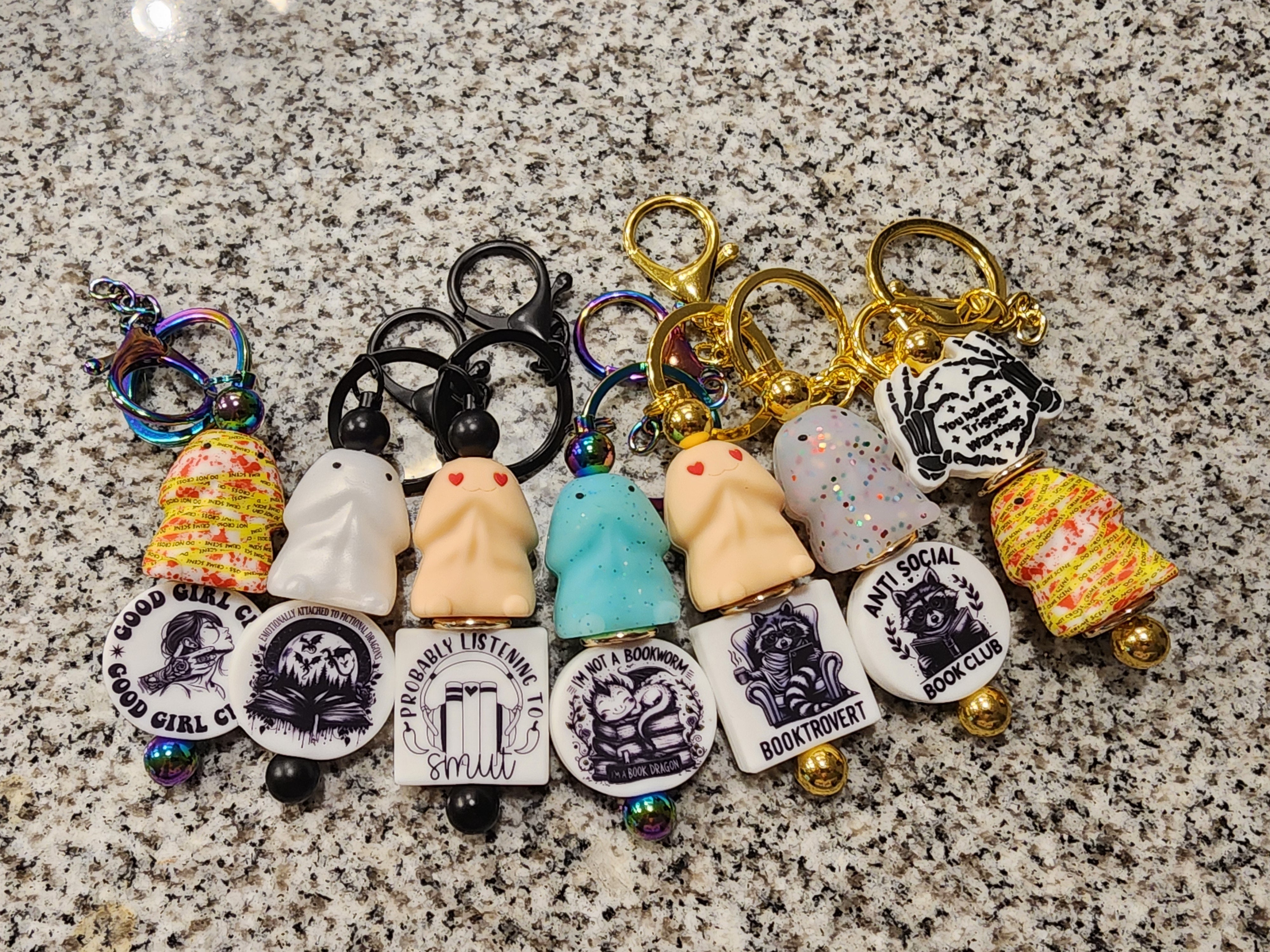 Richard reading smut books booktok keychains – Daisyland & Co